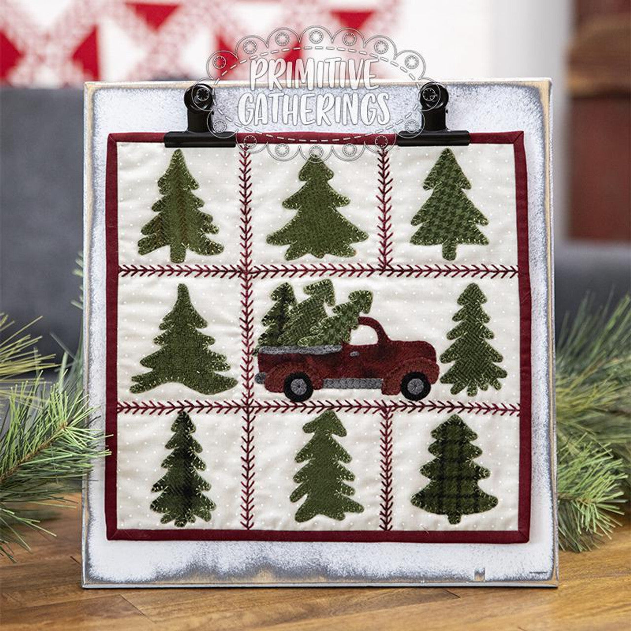 Wisconsin Tree Farm Pattern - Pohlar Fabrics